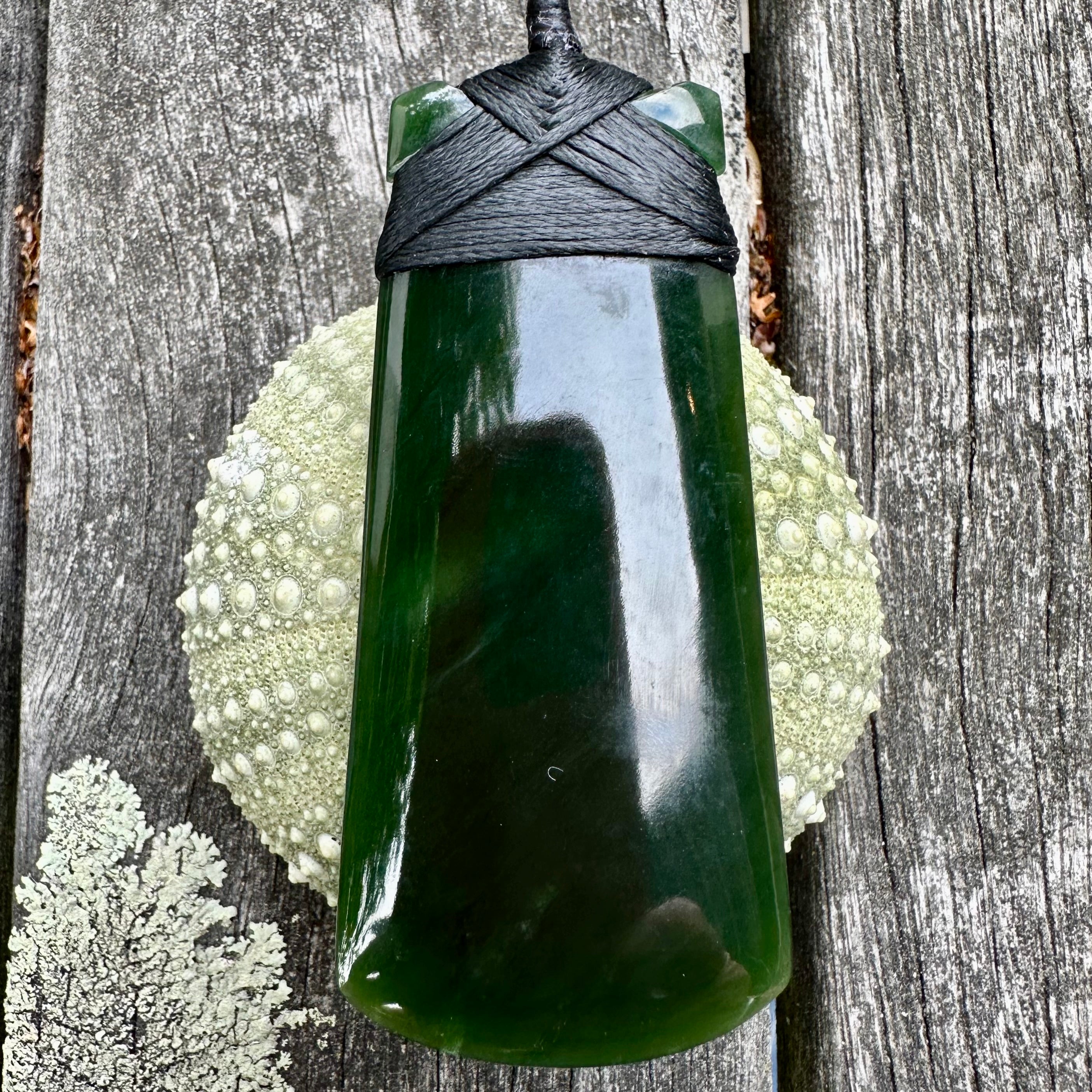 Large dark New Zealand greenstone toki – Rowena Watson Jewellers