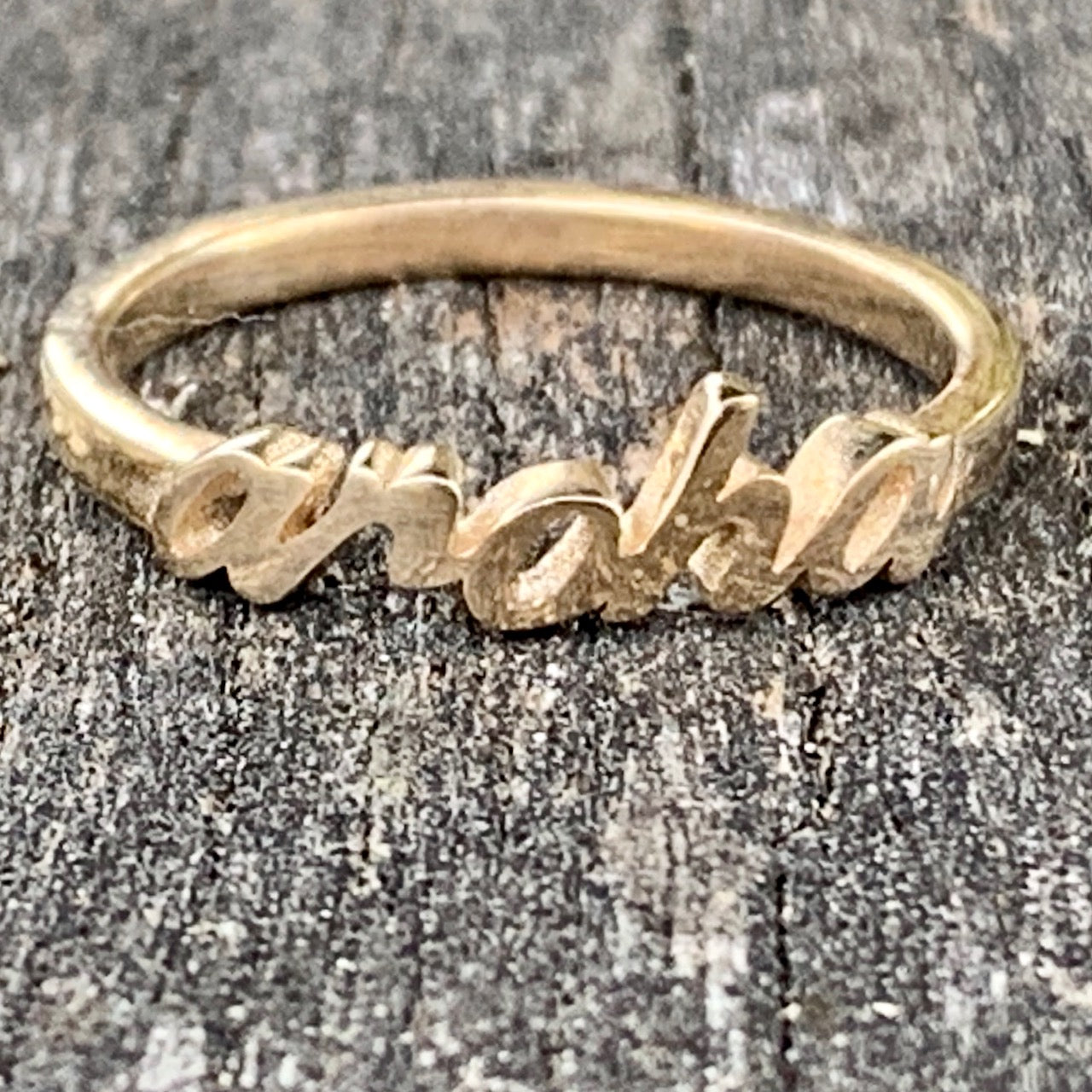 9ct Yellow Gold Aroha Ring – Rowena Watson Jewellers